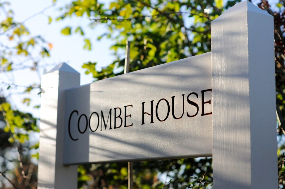 Double Post Sign | Design Online | Wood, Metal & Painted | Bespoak Designs