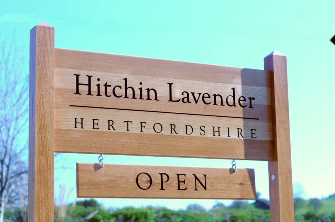 Double Post Sign | Design Online | Wood, Metal & Painted | Bespoak Designs