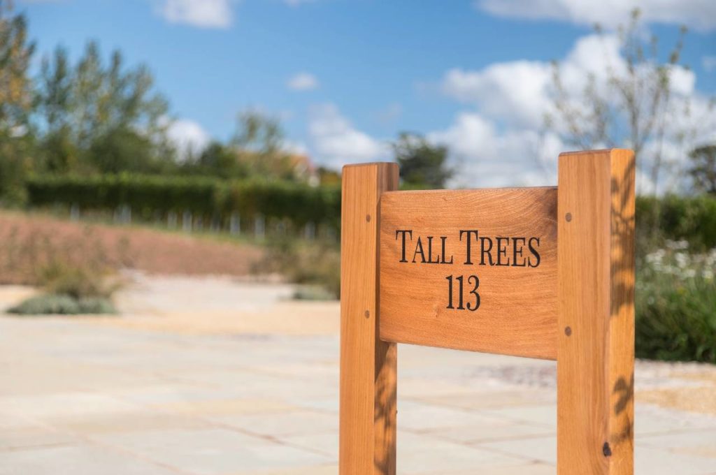 Double Post Sign | Design Online | Wood, Metal & Painted | Bespoak Designs