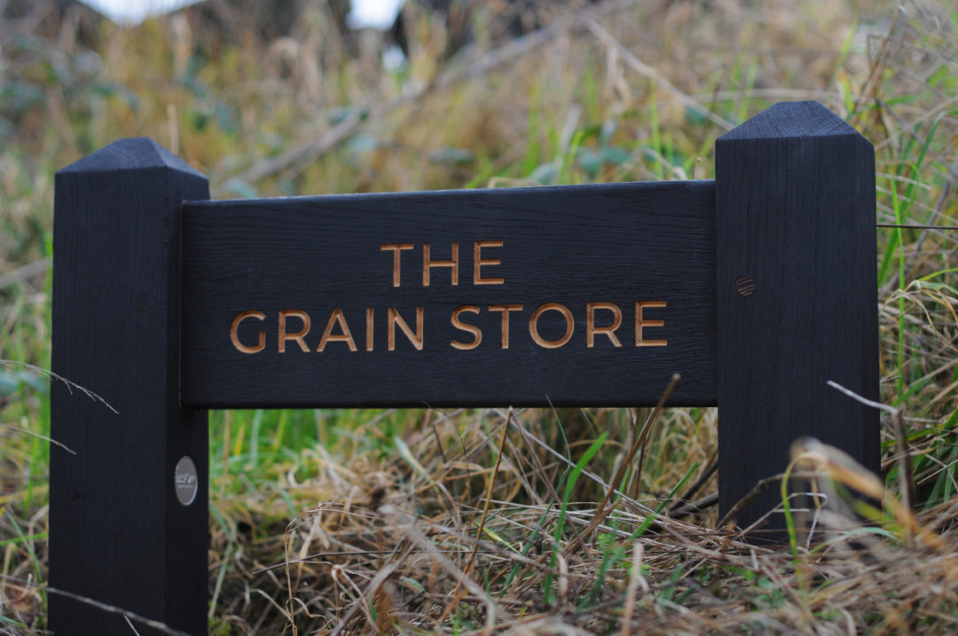 Double Post Sign | Design Online | Wood, Metal & Painted | Bespoak Designs