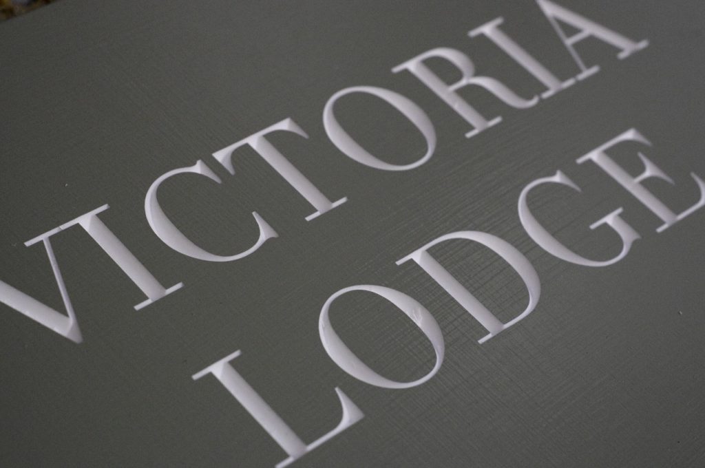 Double Post Sign | Design Online | Wood, Metal & Painted | Bespoak Designs