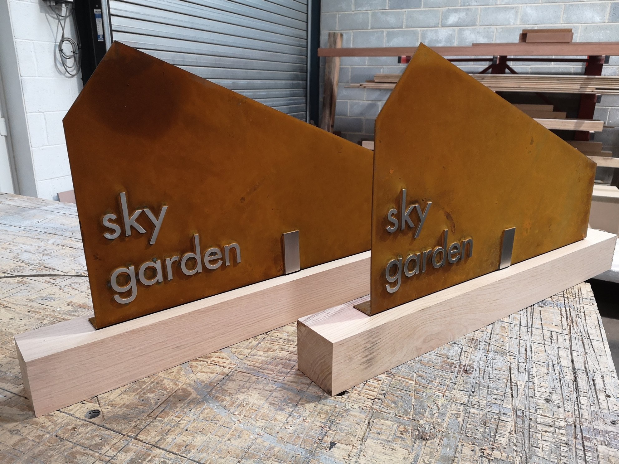 RUSTY METAL SIGNS - Bespoak Designs